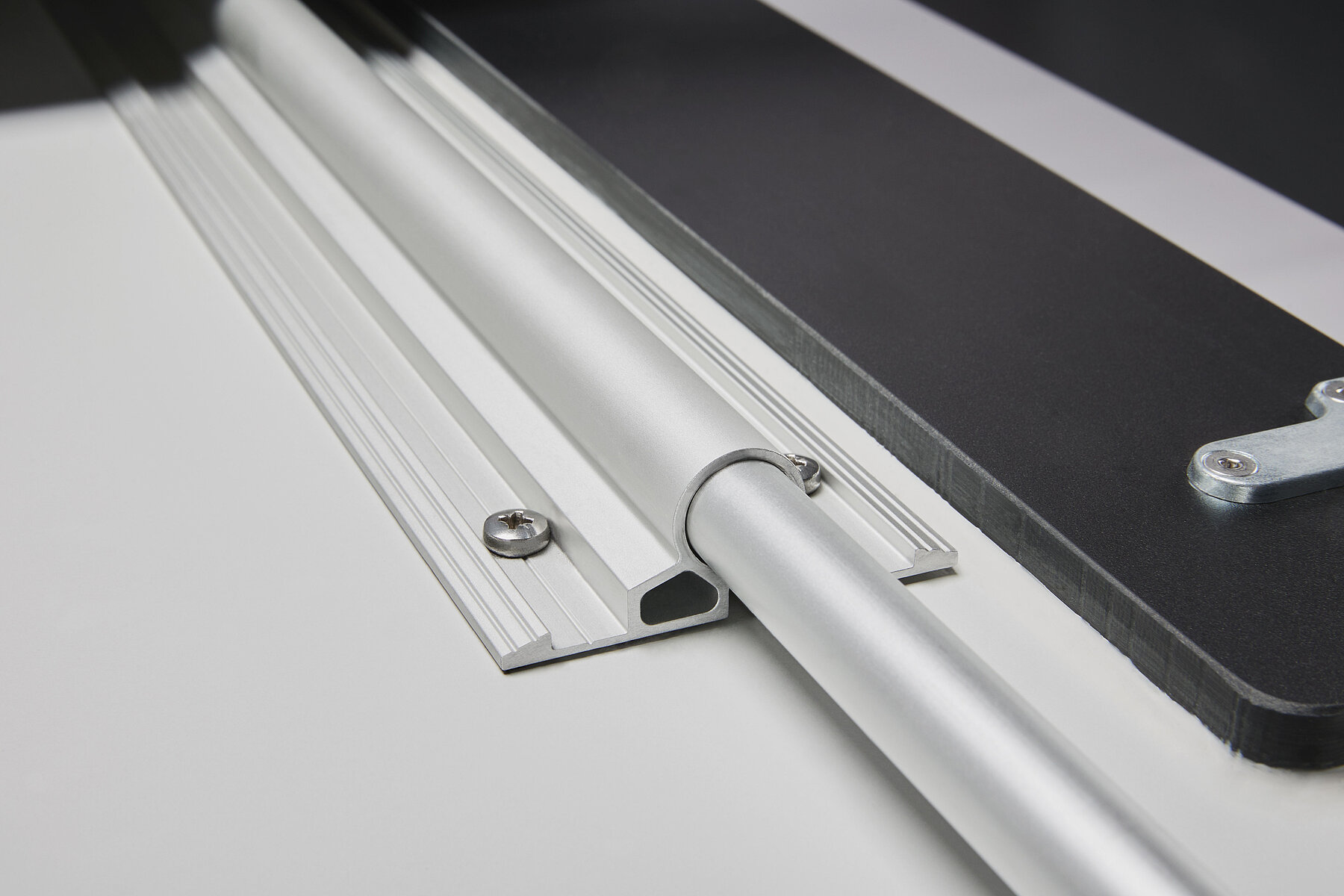 ALU FRONTSLIDE UNIVERSAL 55 - Pöttker GmbH